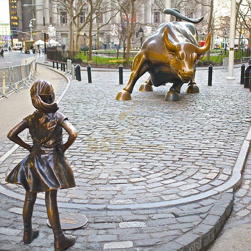 The wall street bull fearless girl statue replica